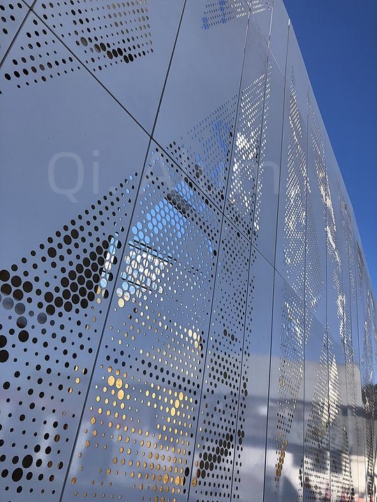 Building curtain wall Aluminum perforated sheets metal solid facade panel