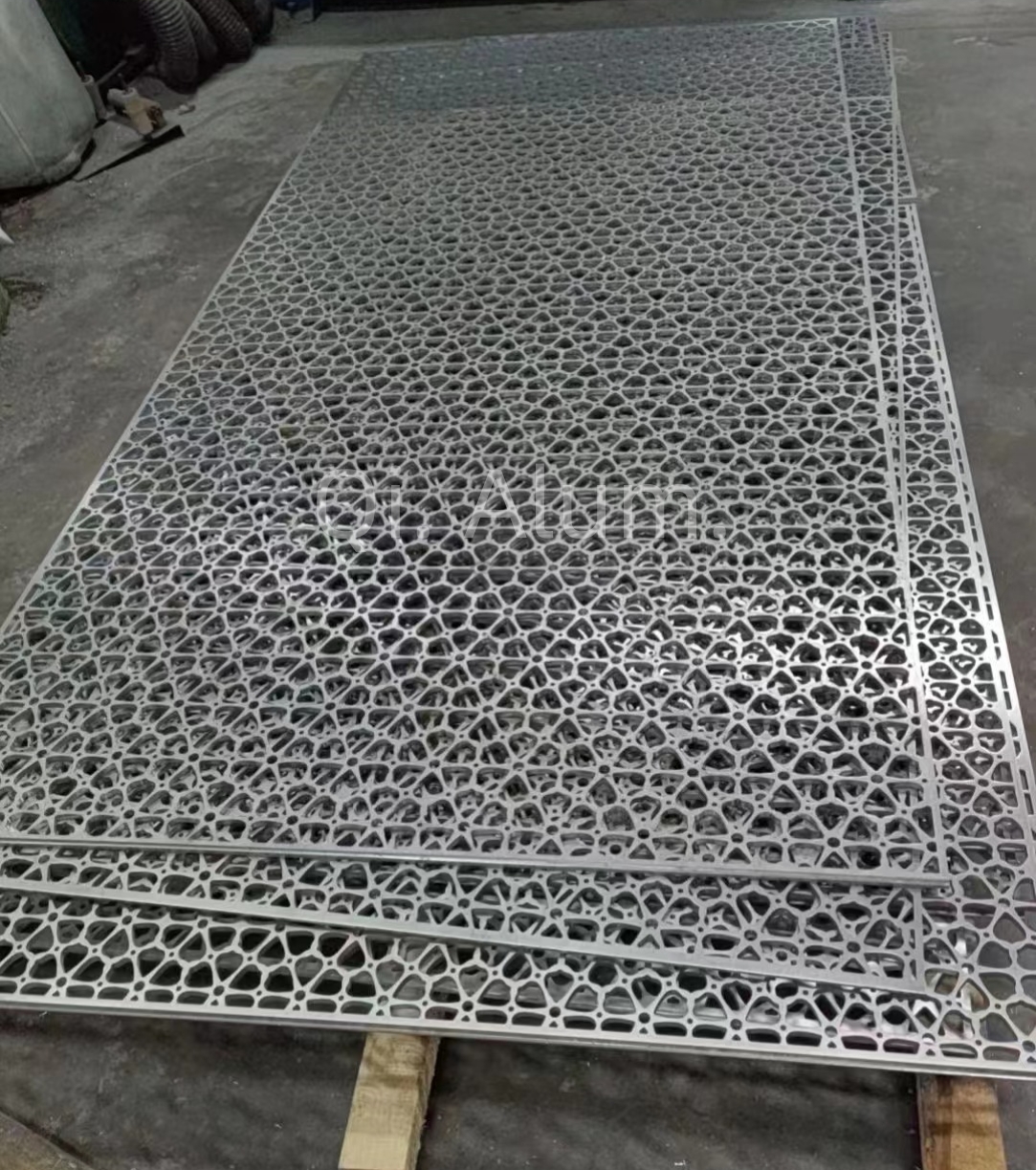 High Quality Art Face Wall, Aluminum Perforated Panel