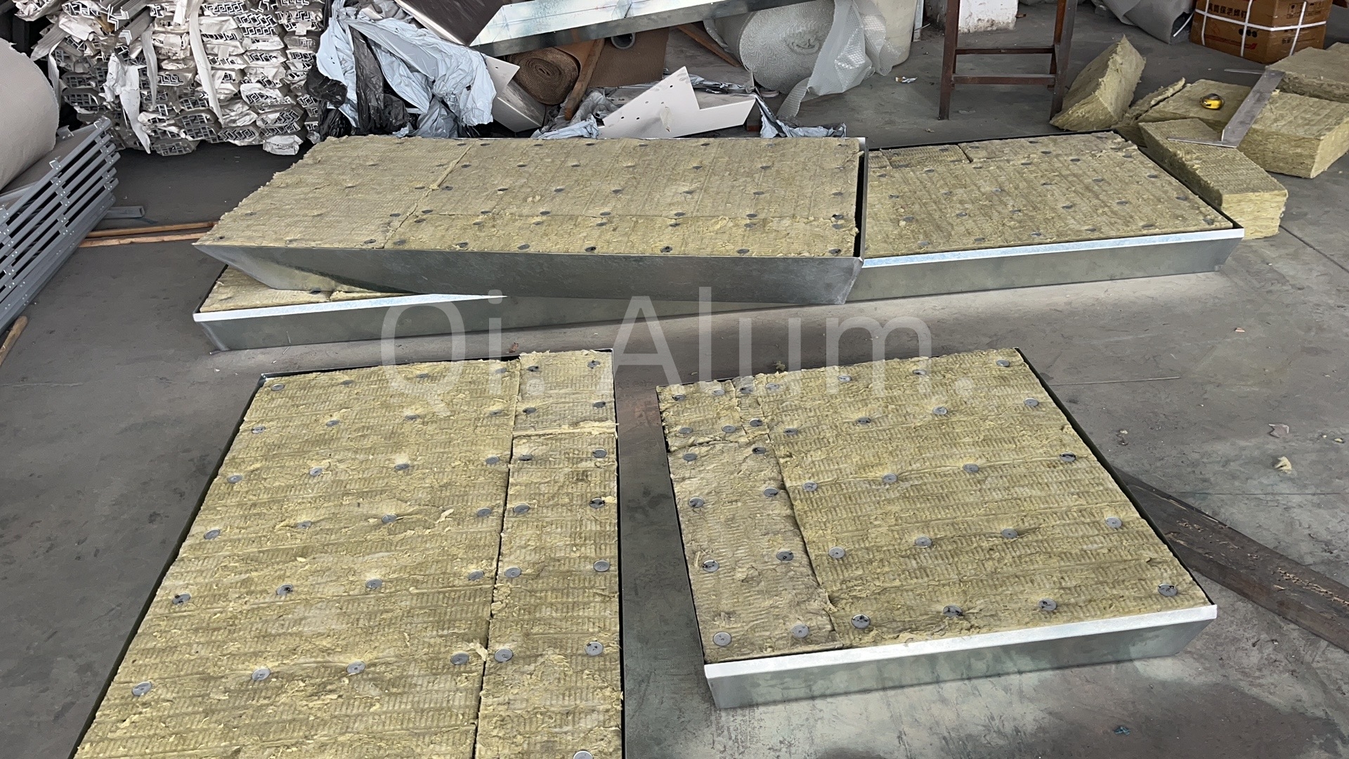 GI backpan 1mm galvanized steel sheet , rockwool