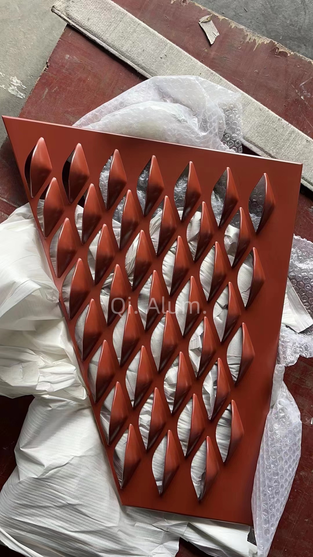 3MM aluminum fish scale panel, Aluminum hole Punching panel