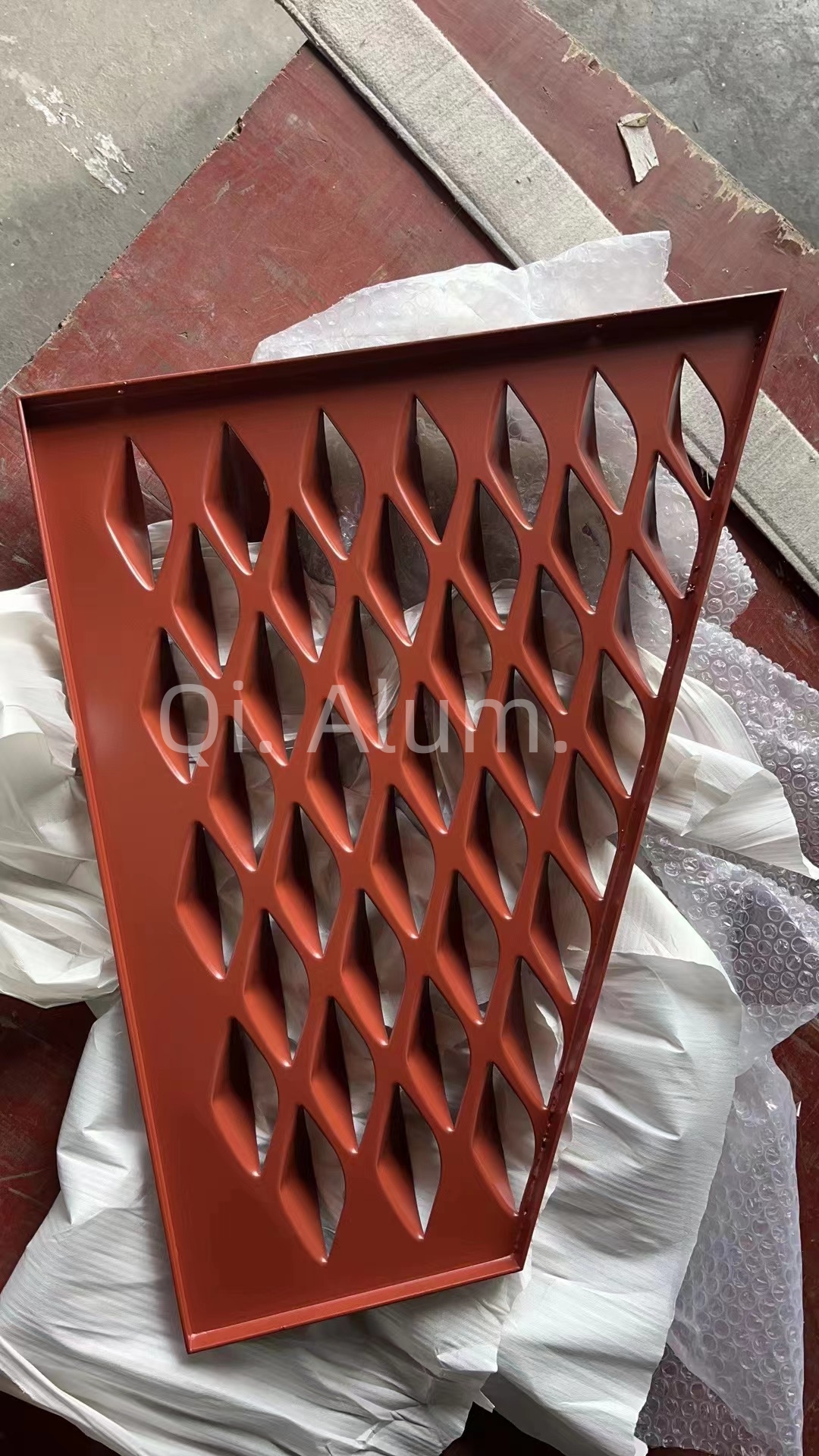 3MM aluminum fish scale panel, Aluminum hole Punching panel