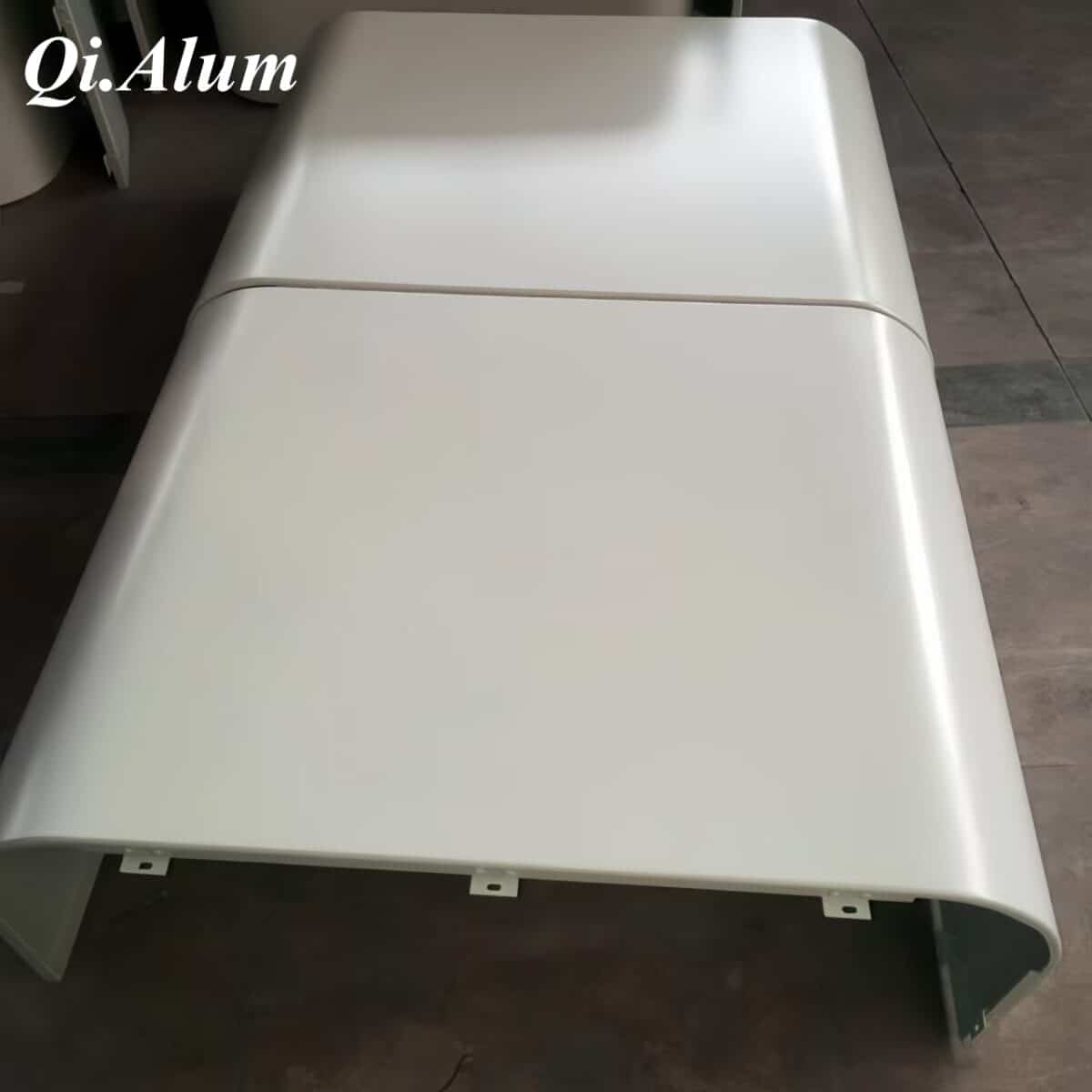 Doubly Curved Aluminum Panels Appeal
